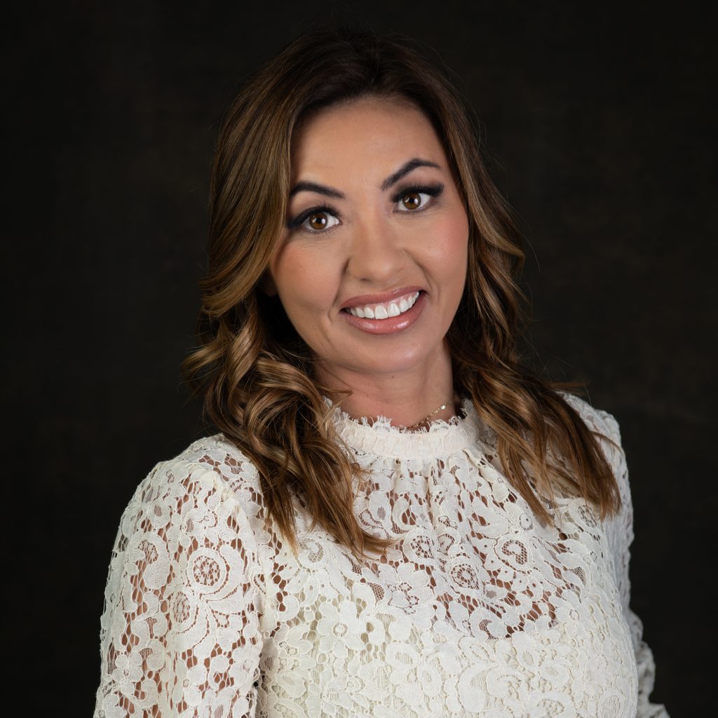 Natalee Davenport | Leading Women | Living Magazine