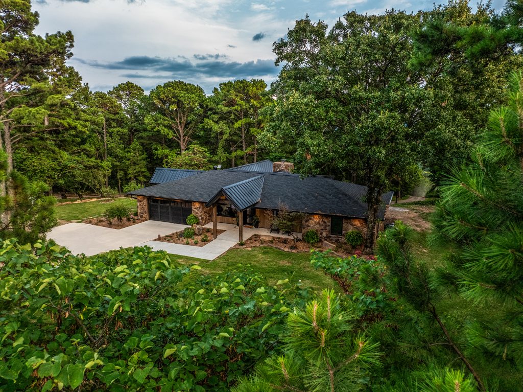 Your Private Mountain Retreat Awaits | Spotlight | Living Magazine